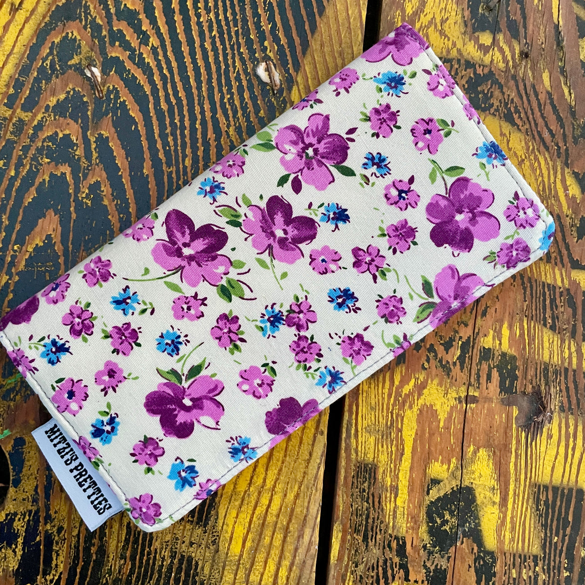 SHIPS TODAY Vintage Purple Floral Checkbook Cover – Mitzi's Pretties